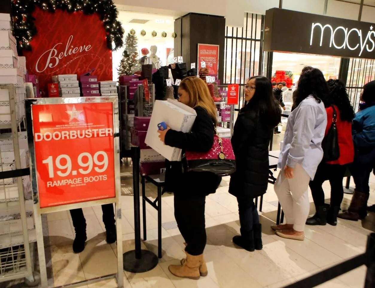 7 FOMO Marketing Examples — Claspo.io